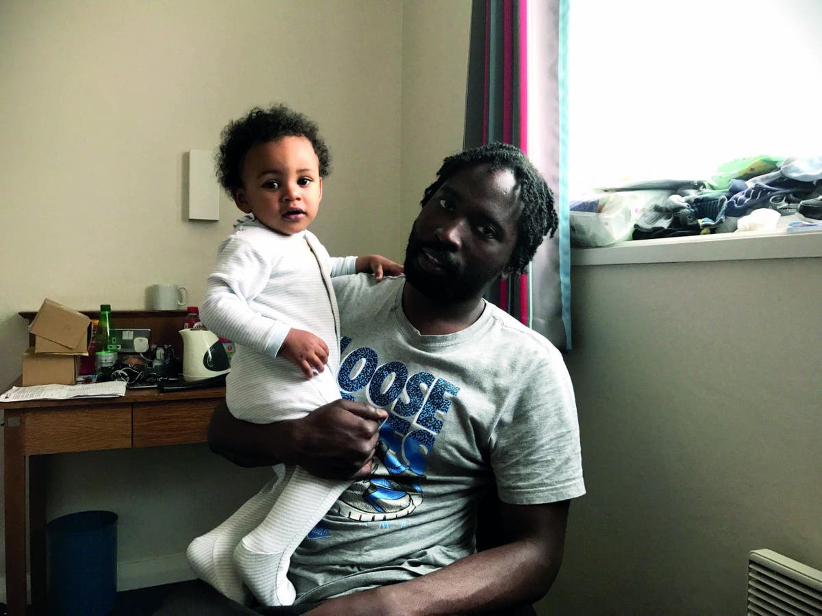 Nearly 130,000 children to wake up homeless this Christmas as child ...