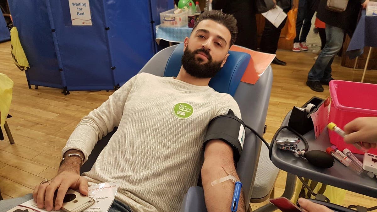 Muslims from disputed new London mosque donate blood at synagogue for ...