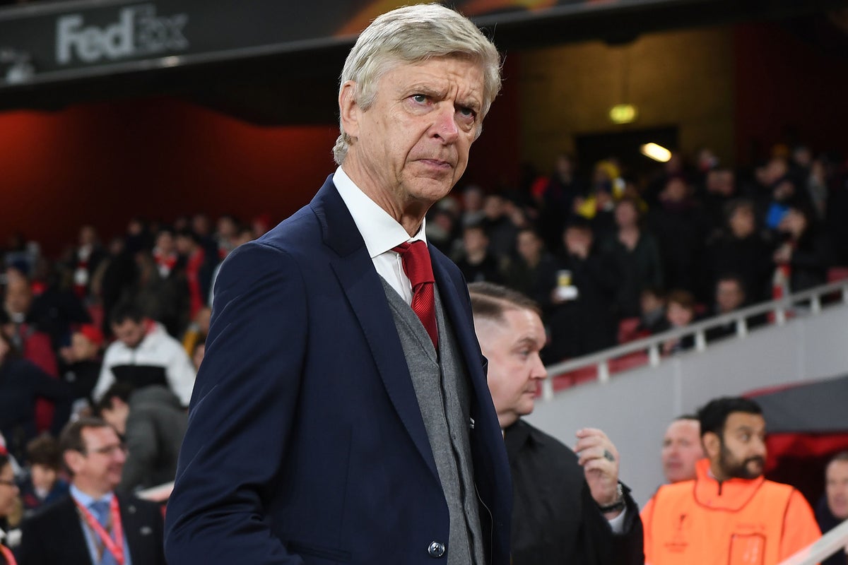 Arsene Wenger unconcerned by half-empty Emirates Stadium as Arsenal ...