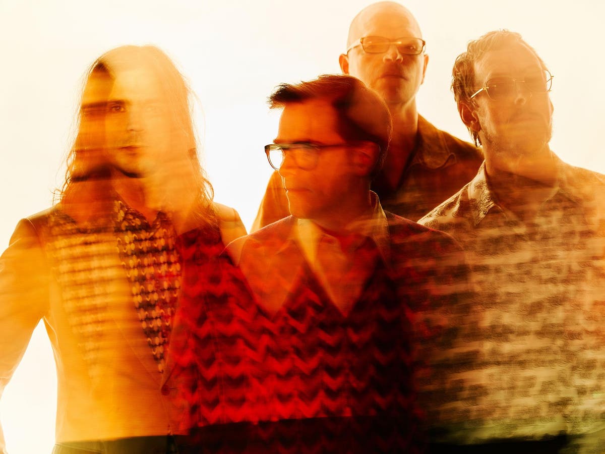 Weezer Interview: ‘Pacific Daydream is a big step forward into ...