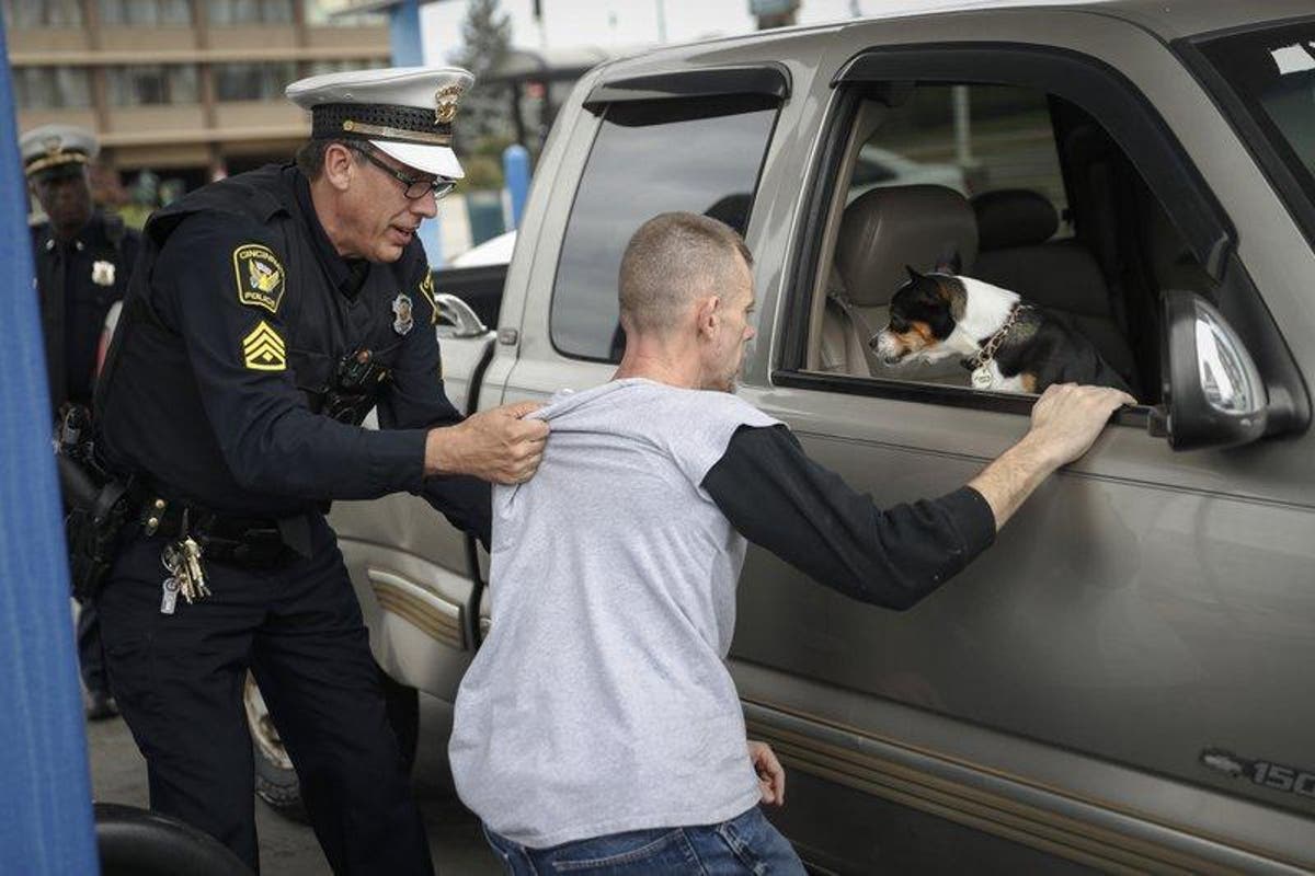 US opioid crisis: Police split on carrying anti-overdose nasal spray ...