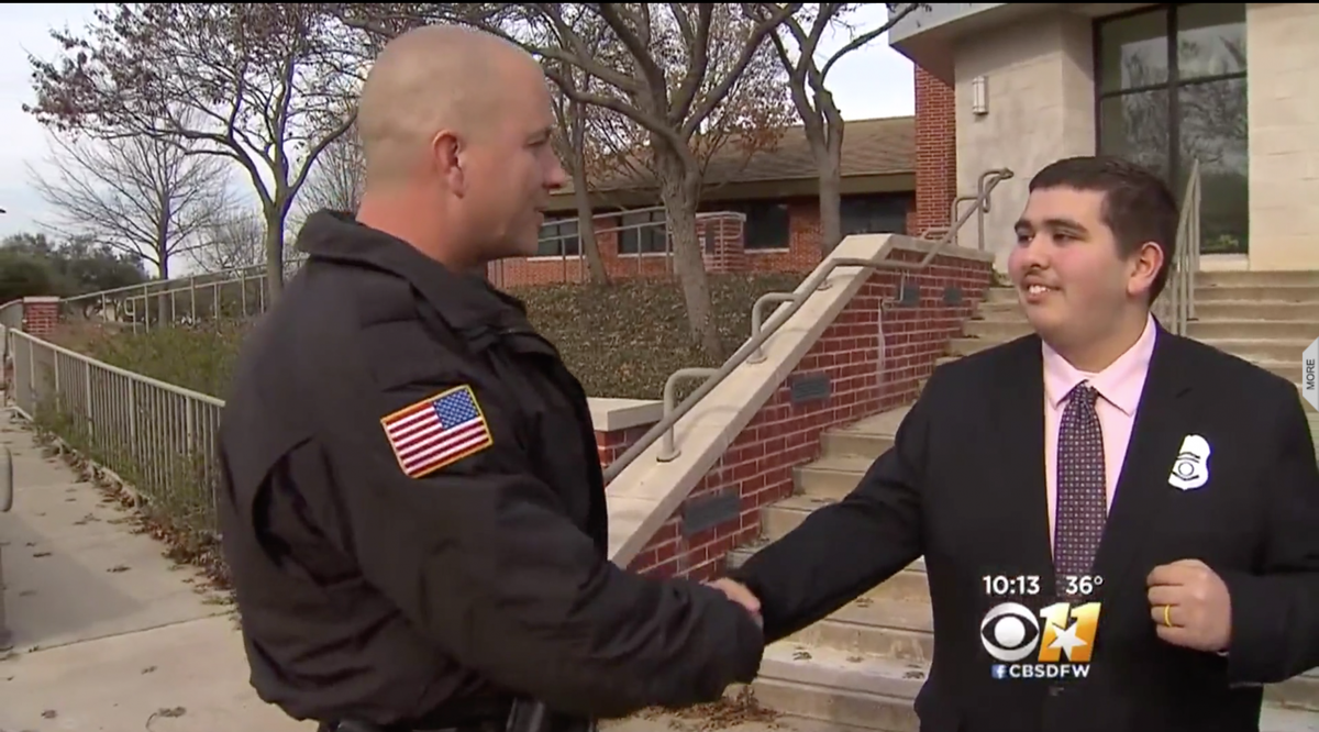 Policeman makes autistic teenager's dream come true for Christmas | The ...
