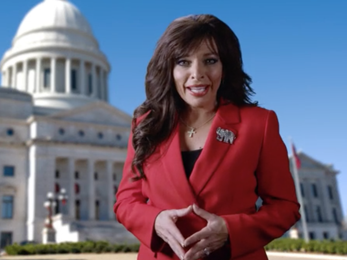Woman who declared her gun range a 'Muslim Free Zone' announces bid for ...