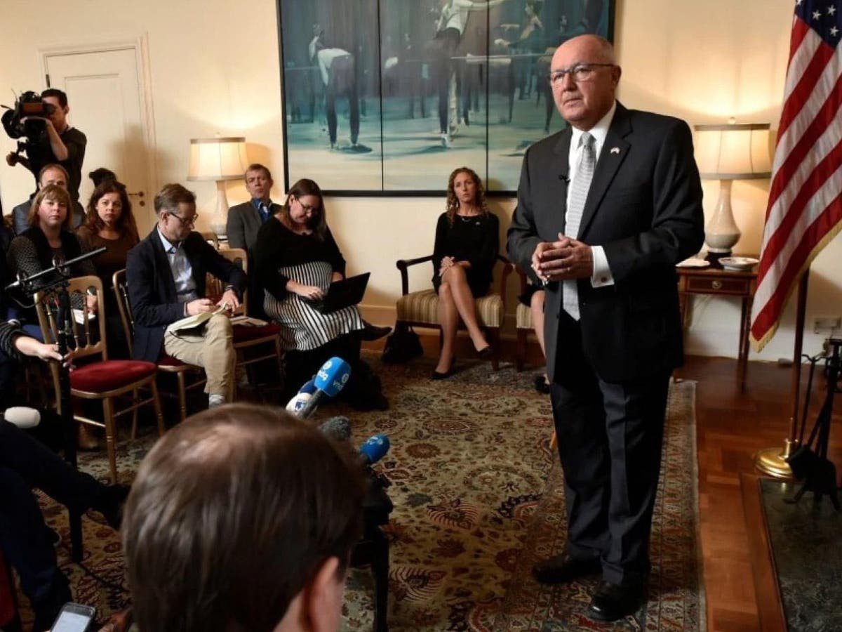 Donald Trump's new ambassador to Netherlands struggles to defend claim ...