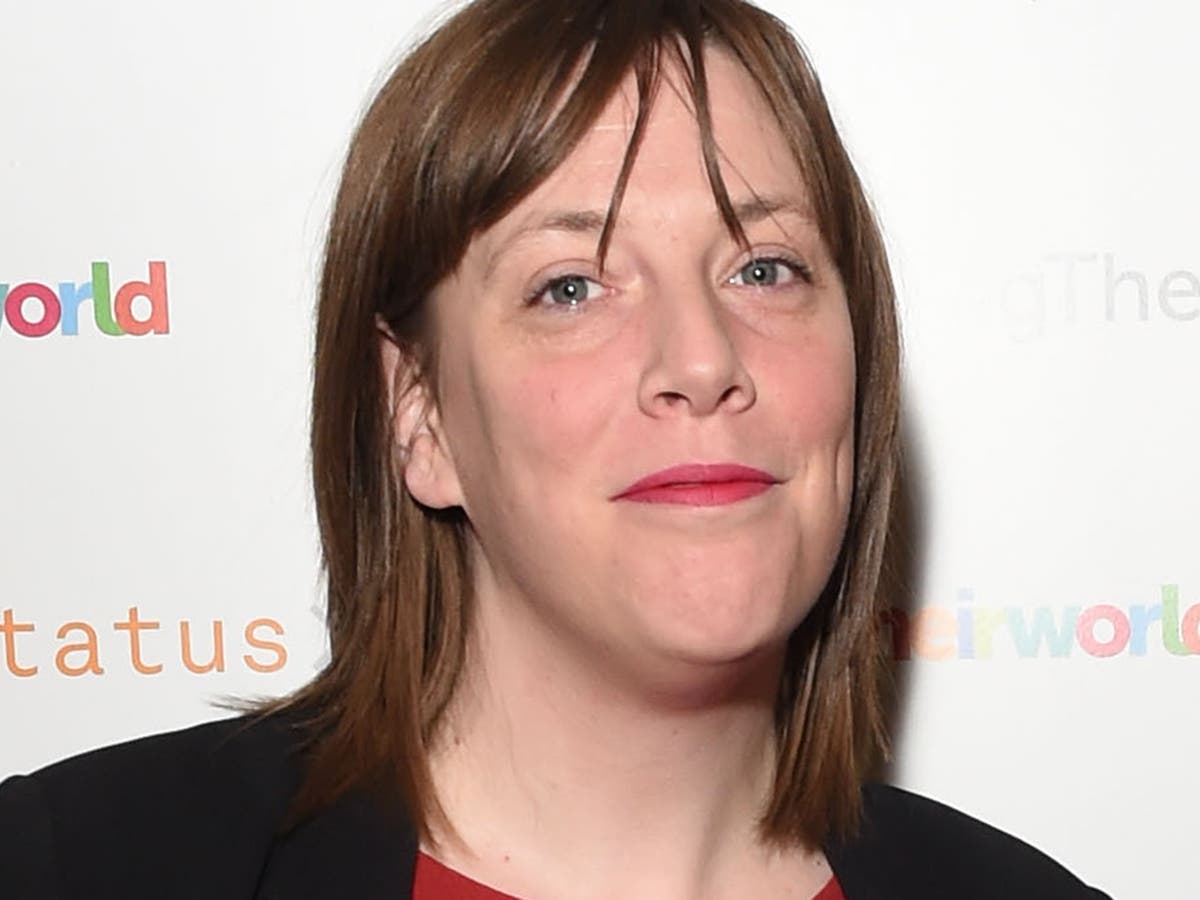 Jess Phillips: Labour MP to 'leave son' outside No 10 in protest ...