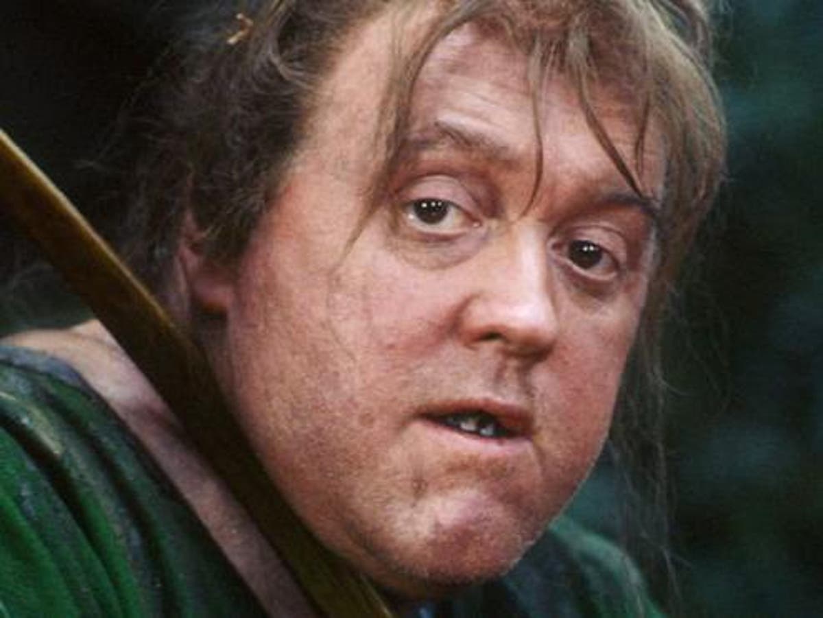 Family of Howard Lew Lewis claims Blackadder star was killed by NHS ...