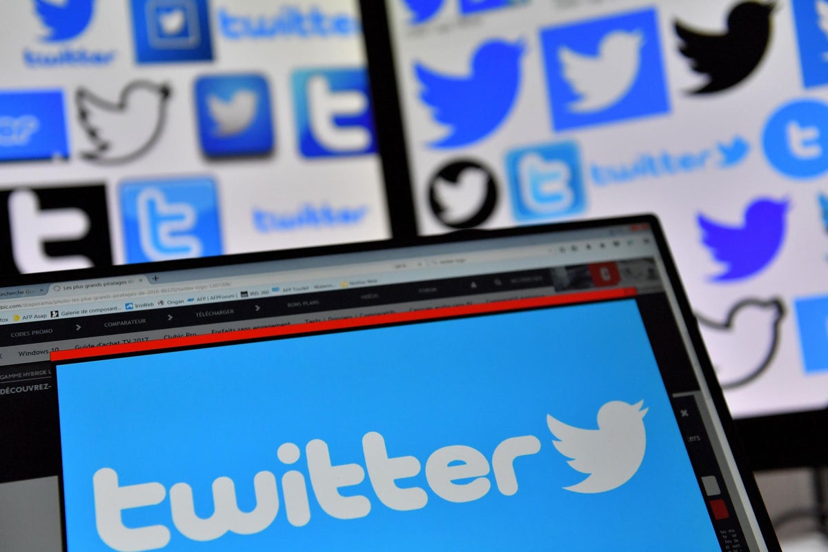 Twitter suspends popular accounts for 'tweetdecking' to inflate ...