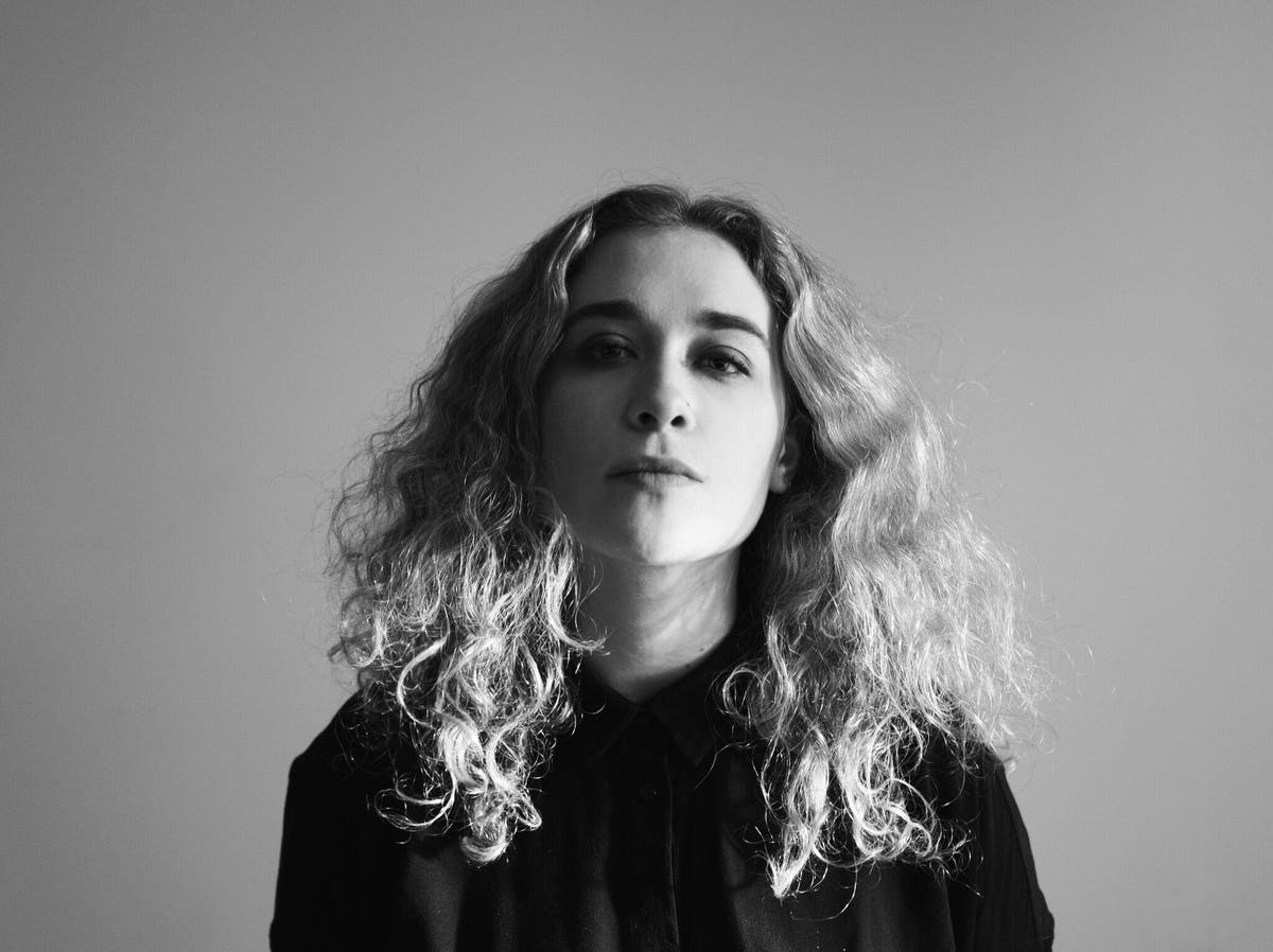 Meet BAUM: the body positive pop singer Carly Rae Jepsen fans will love ...