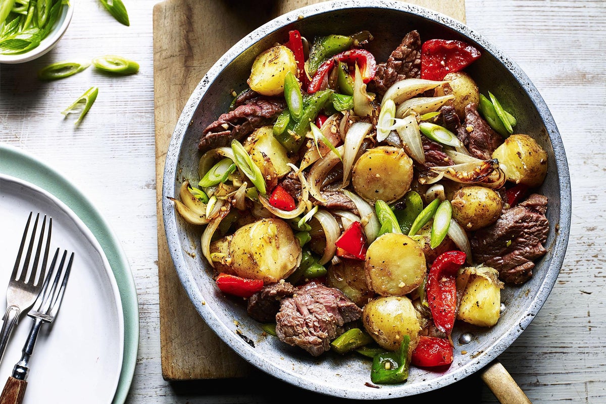 How to make Chinese pepper steak and potato stir fry | The Independent ...