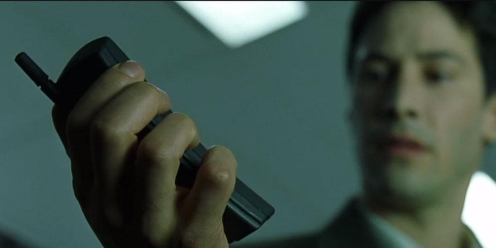 Nokia is bringing back the 'banana' phone from The Matrix | indy100 ...