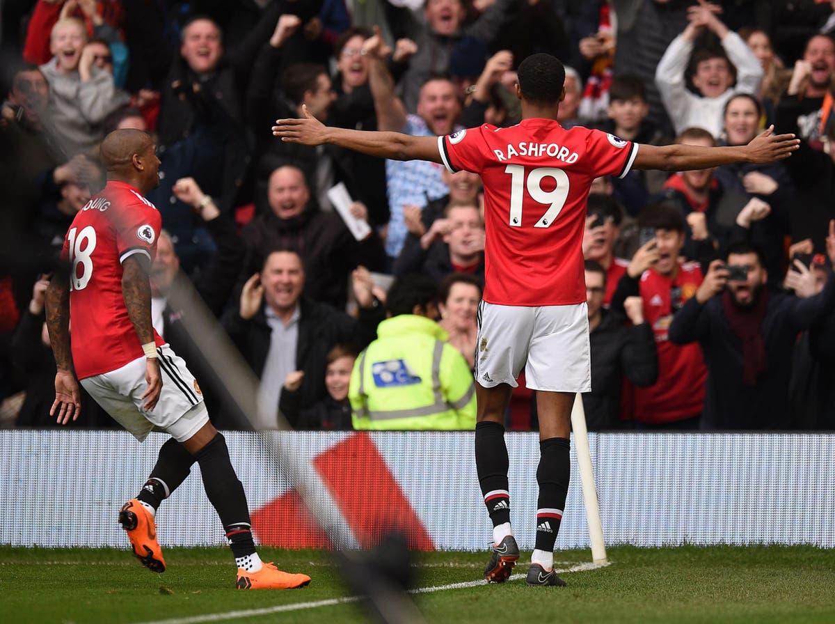 Marcus Rashford scores twice as Manchester United cling onto victory ...