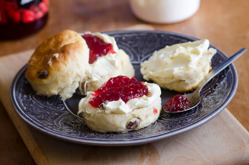 Cornish cream tea advert provokes outrage from locals after depicting ...