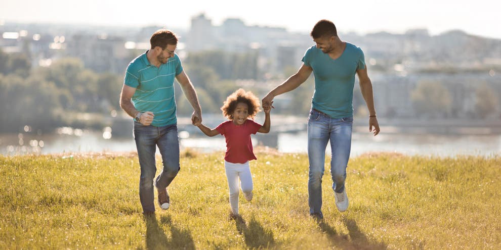 Parents are sharing how much time they dedicate to their kids and it's ...