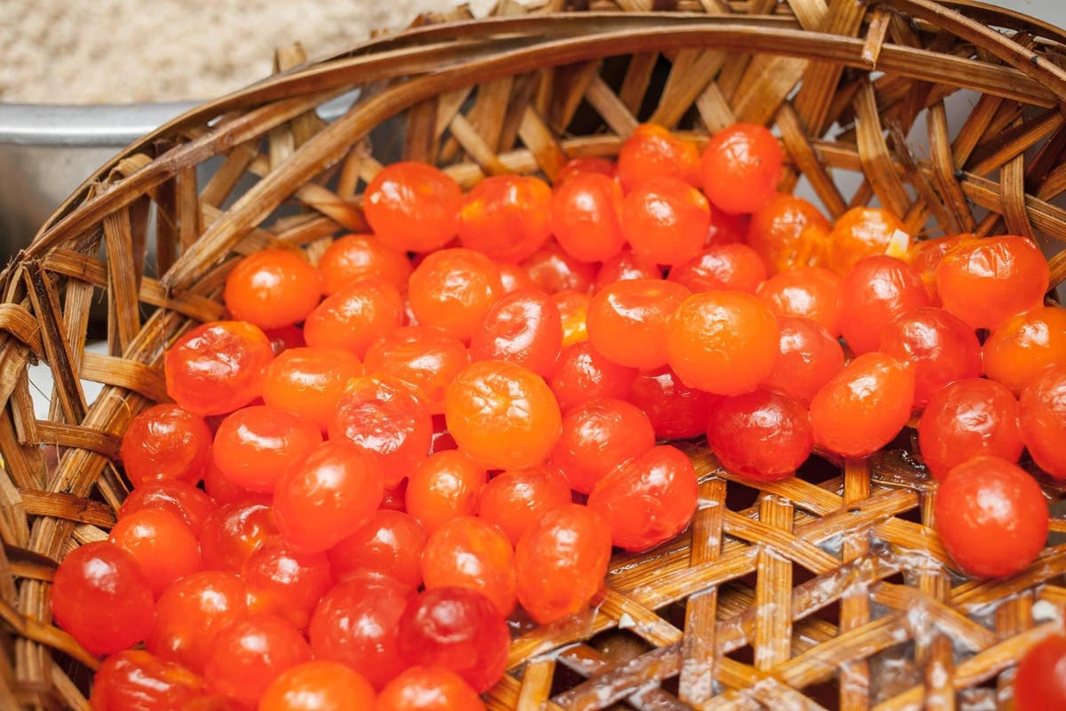 Tai O Market Street food scene | The Independent | The Independent