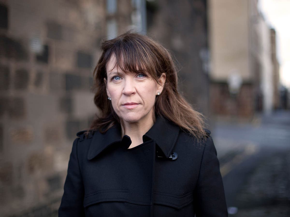 Woman who helped dramatically reduce youth murders in Scotland urges ...