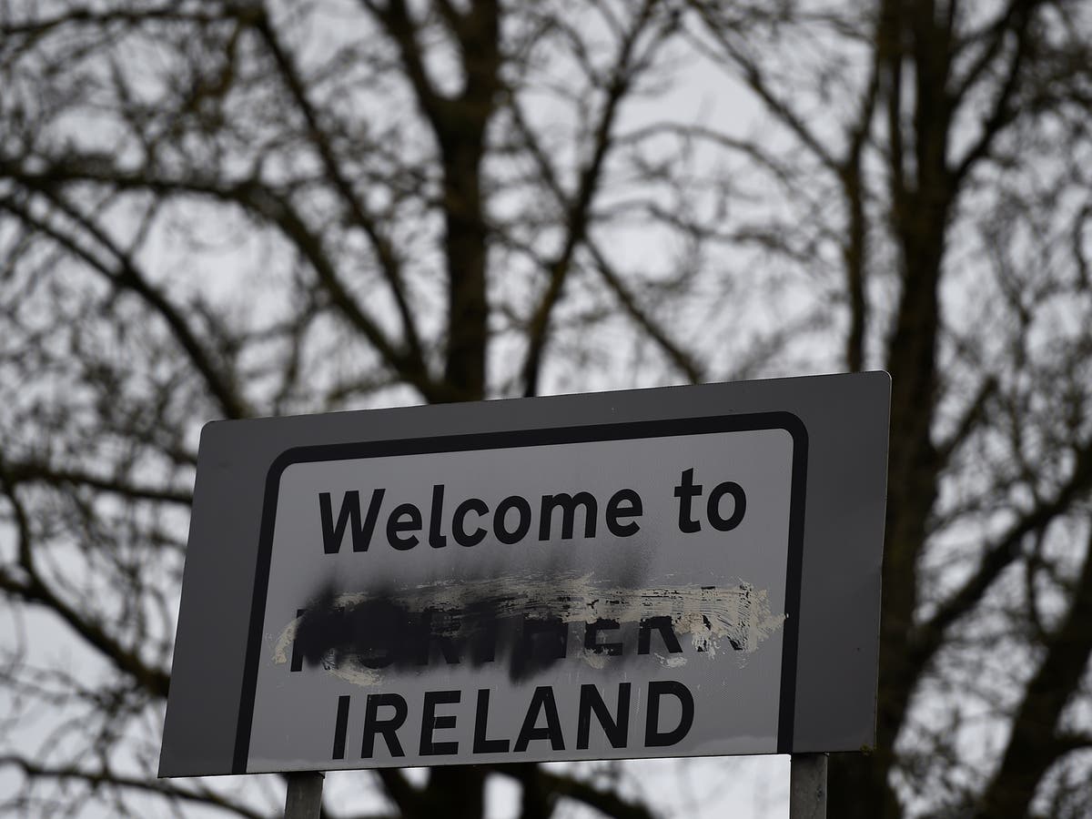 Brexit in photos: How life on the Irish border is set to change, 20 ...