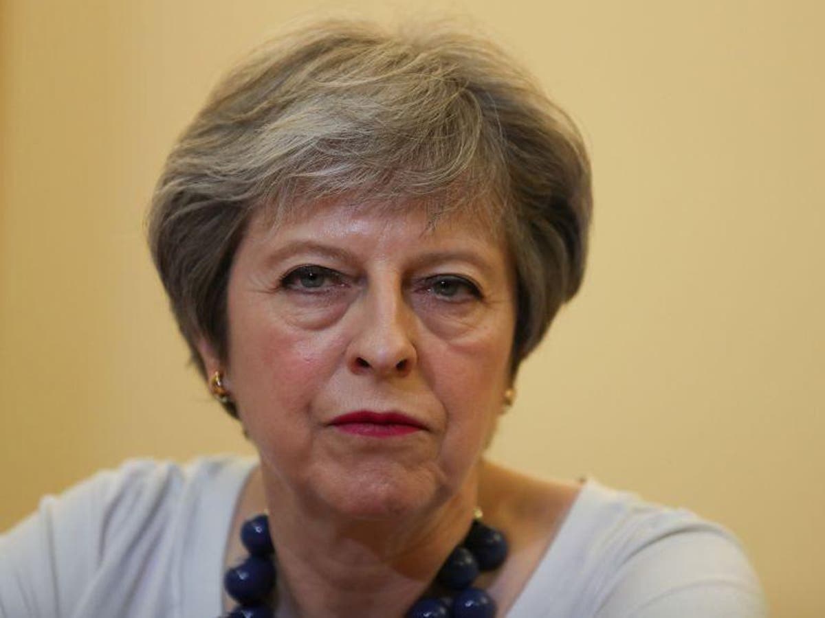 Theresa May Vows To Overturn Lords Plan Which Could Stop Brexit The