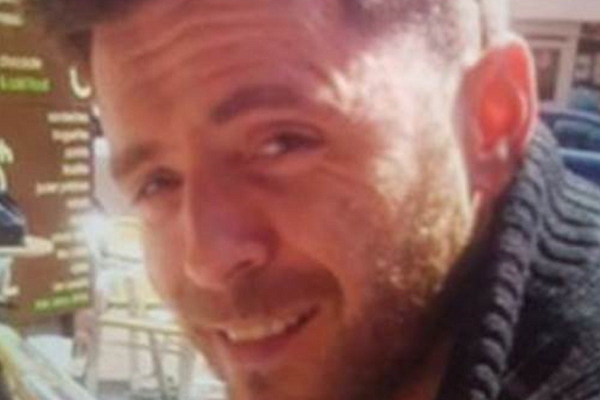 Body found on uninhabited island in search for missing father Dean Tate ...