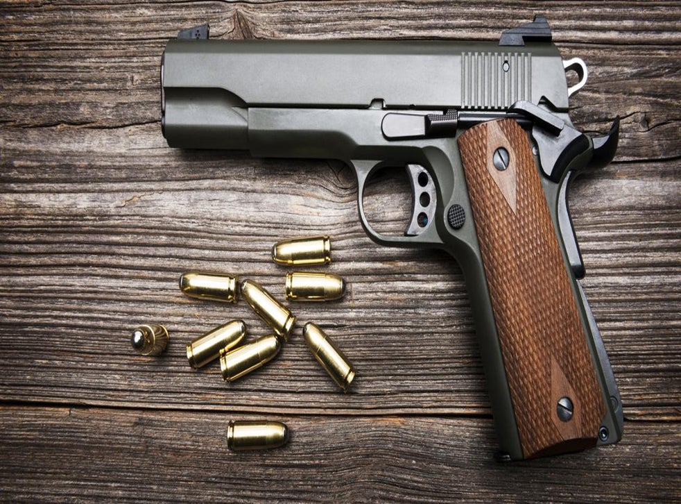 Dad's joke about his daughter's prom date sparks an online debate about ...