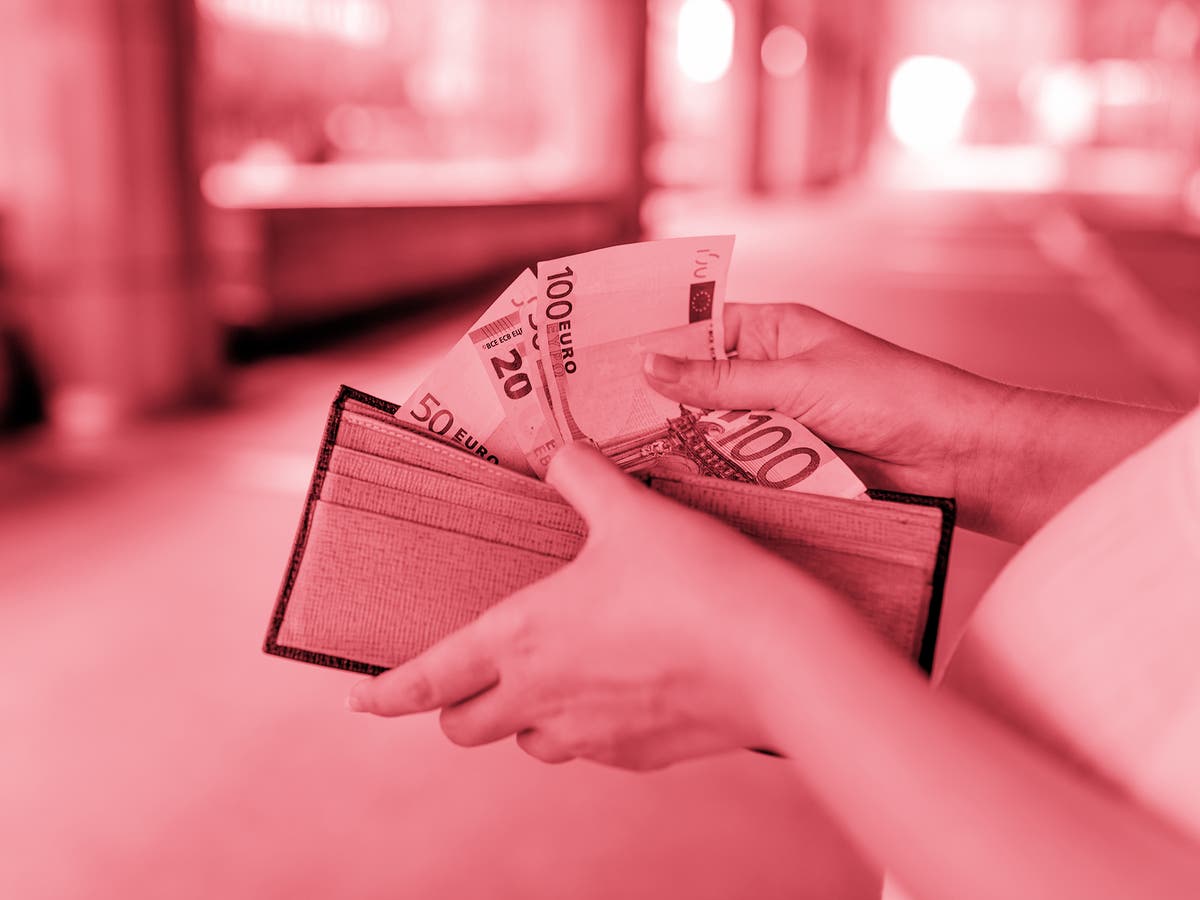 Universal basic income: Why is Finland giving free money to its ...