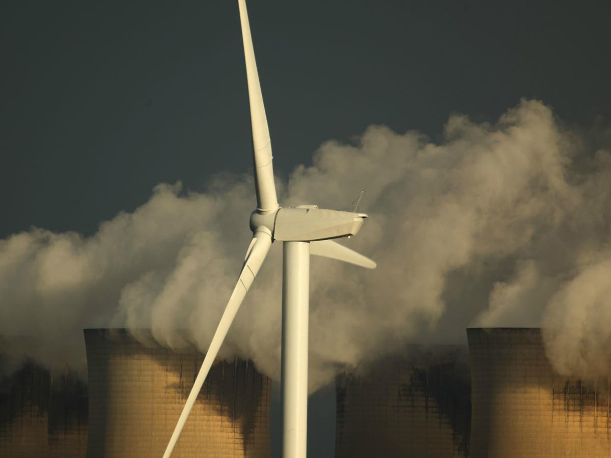 Global warming will boost UK wind power, study suggests | The ...