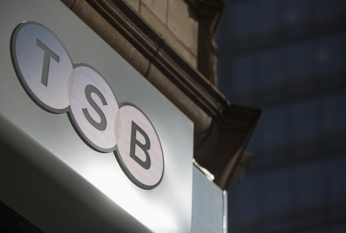 TSB sheds 20,000 current accounts in wake of massive IT failure | The ...