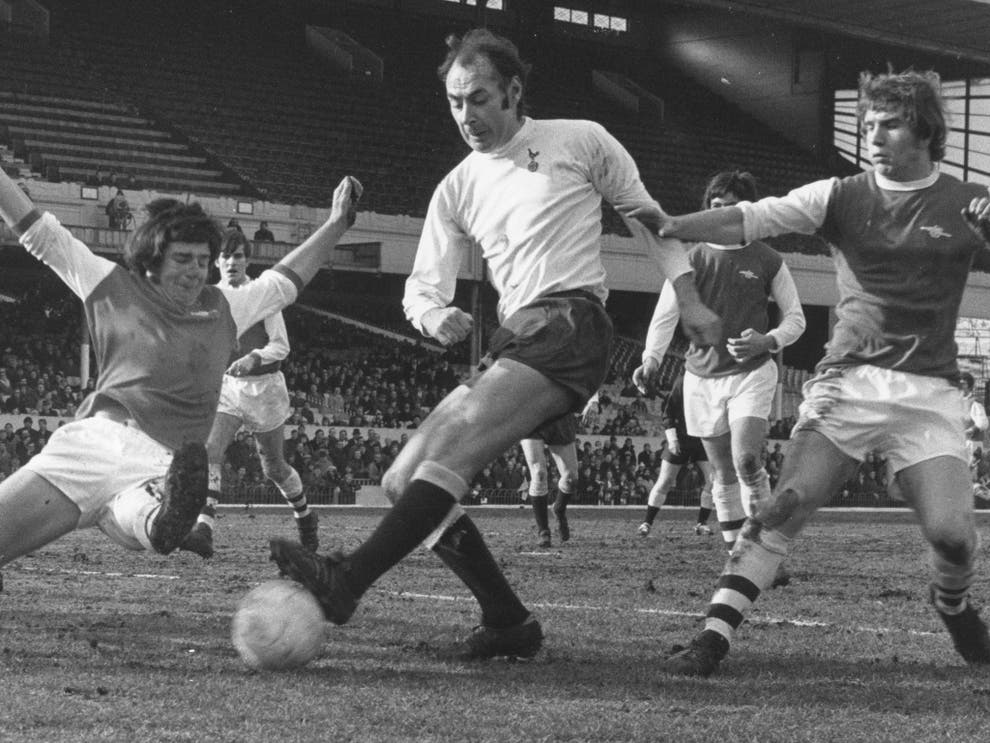 Alan Gilzean: Scottish footballer who’s thrilling goals earned him the ...
