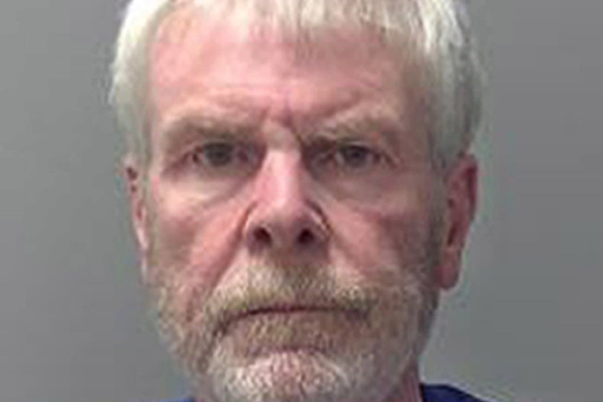Stephen Searle jailed: Former UKIP councillor who strangled his wife ...
