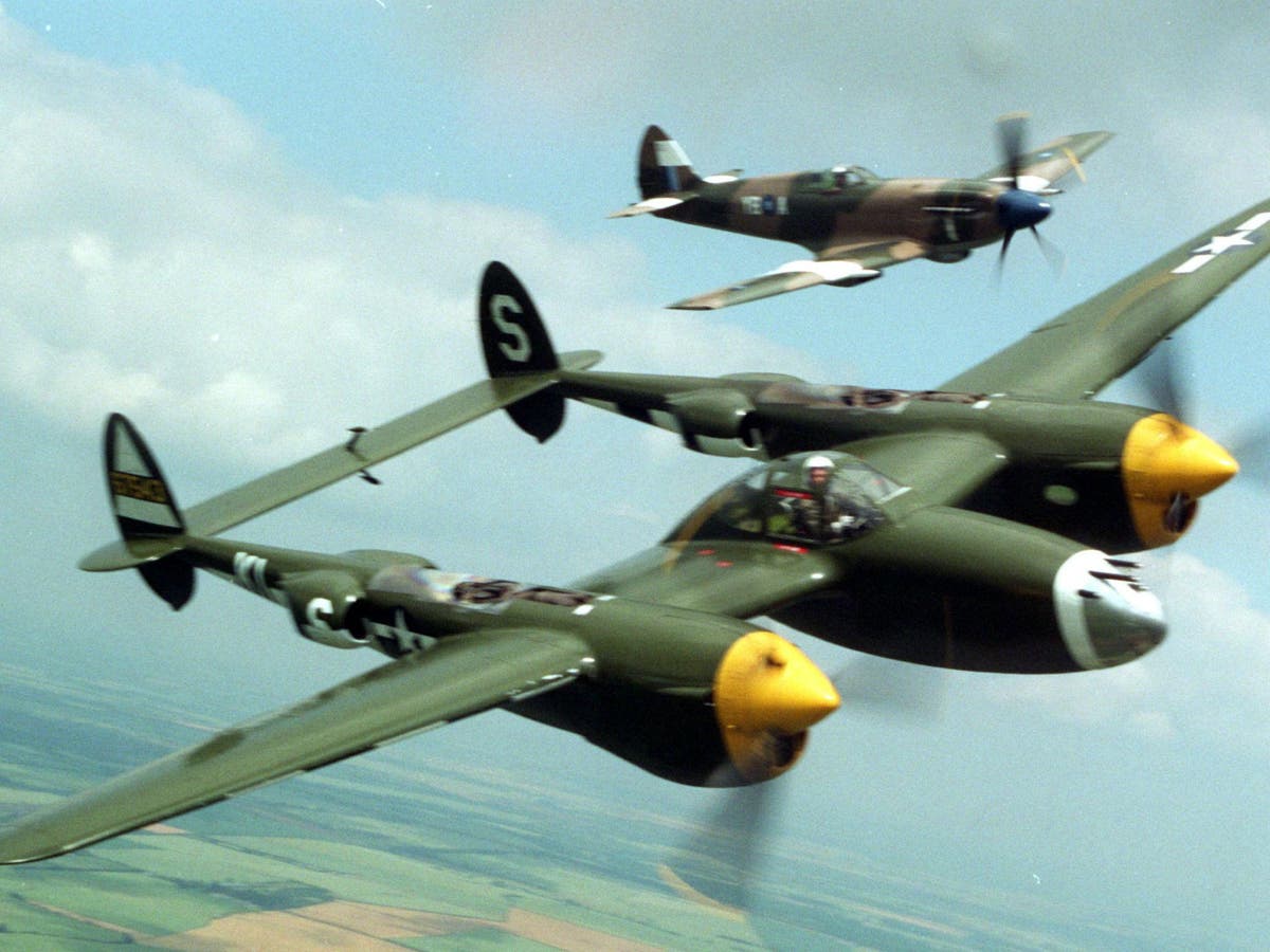 Spitfire, film review: RAF documentary beyond simple-minded wartime ...