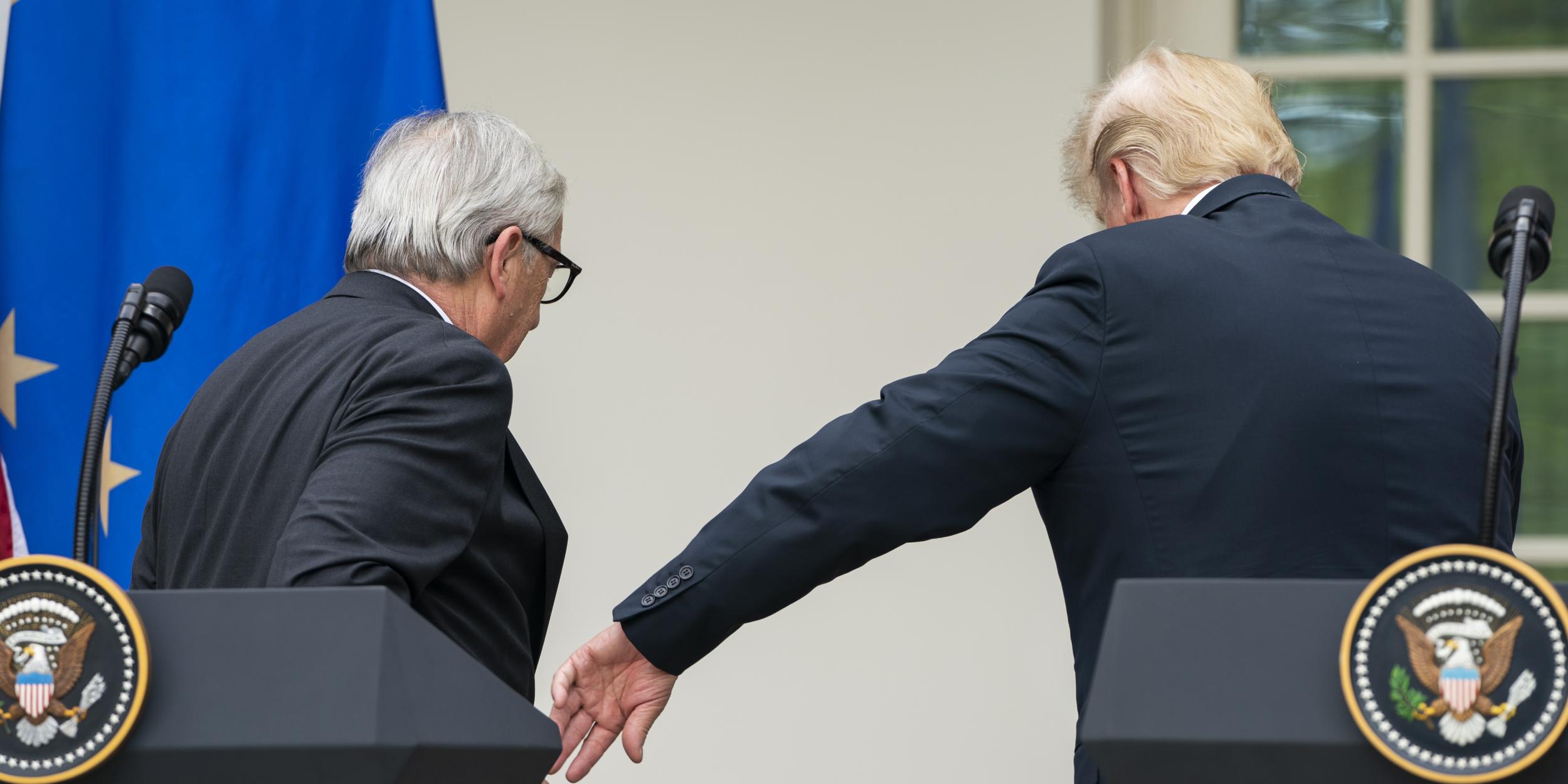 Trump tries to hold hands with Juncker during White House visit but ...