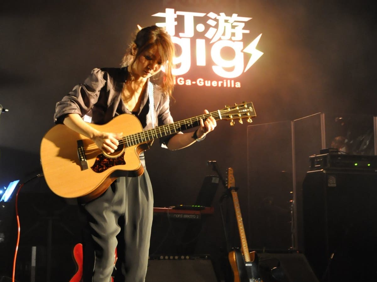 Ellen Joyce Loo: Hong Kong Cantopop star and campaigner for LGBT+ ...