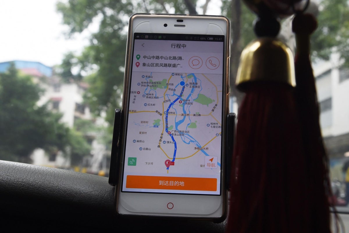 Chinese ride-hailing giant Didi Chuxing to suspend carpool service ...