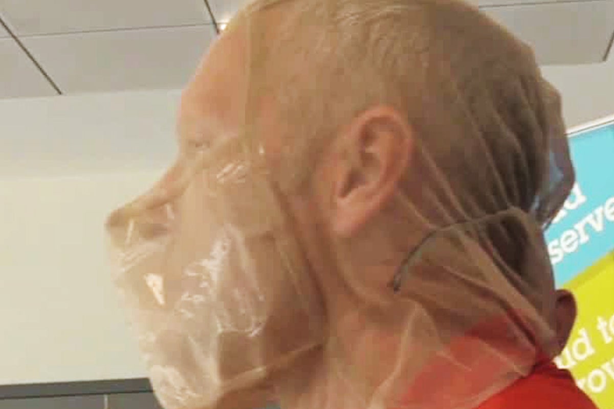 Spit hoods to be carried by all London police officers, Scotland Yard ...