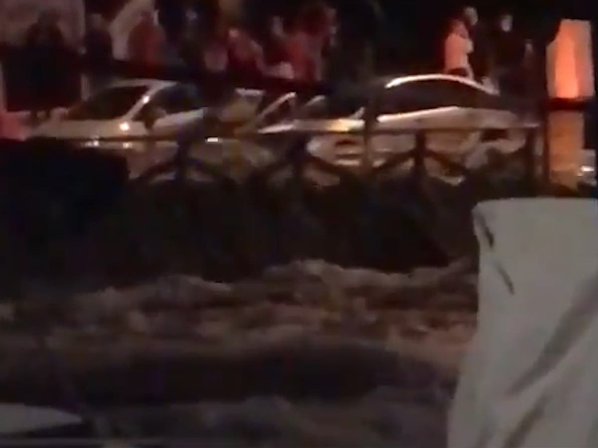 Majorca flooding video: Porto Cristo flooded as severe weather lashes ...