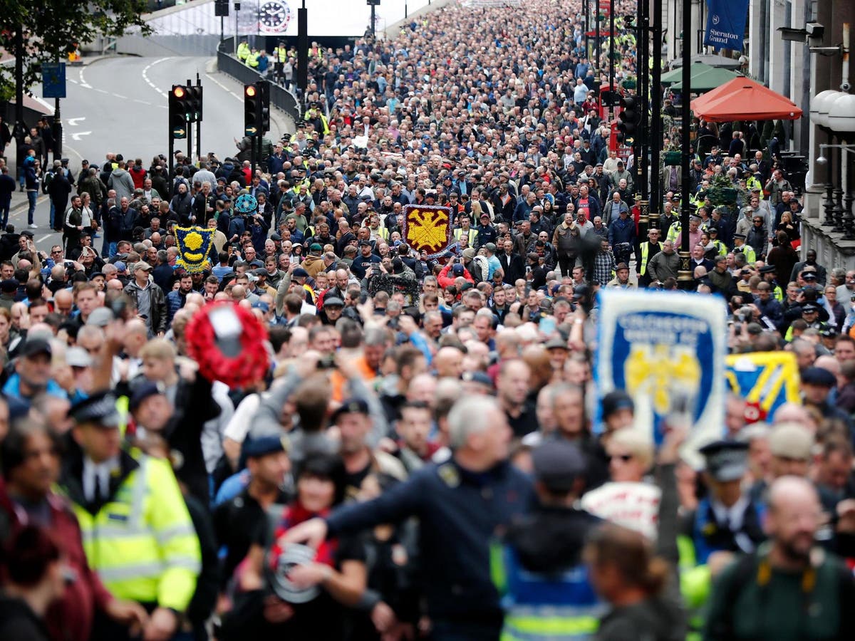 West Ham suspend youth coach who attended Democratic Football Lads ...