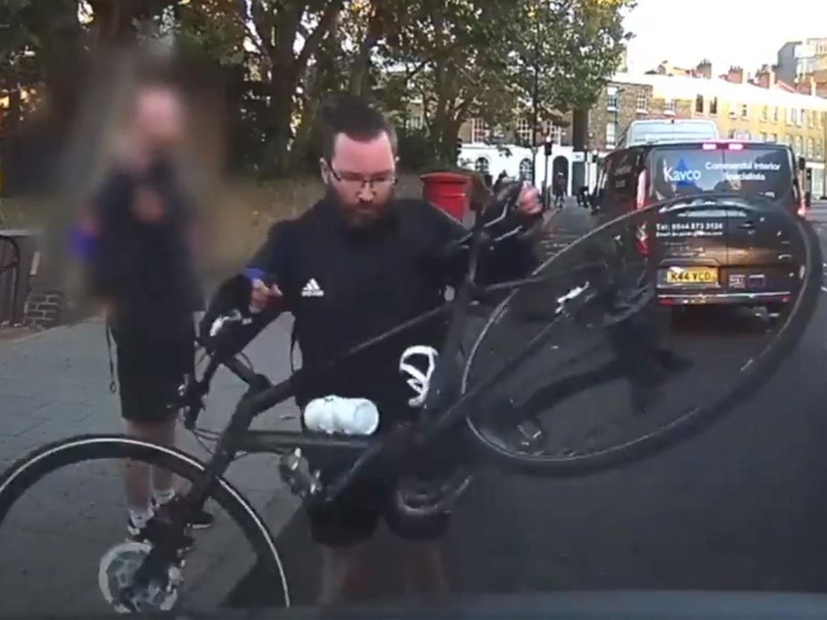 Cyclist hits Mercedes with bike after driver goes straight on in left ...