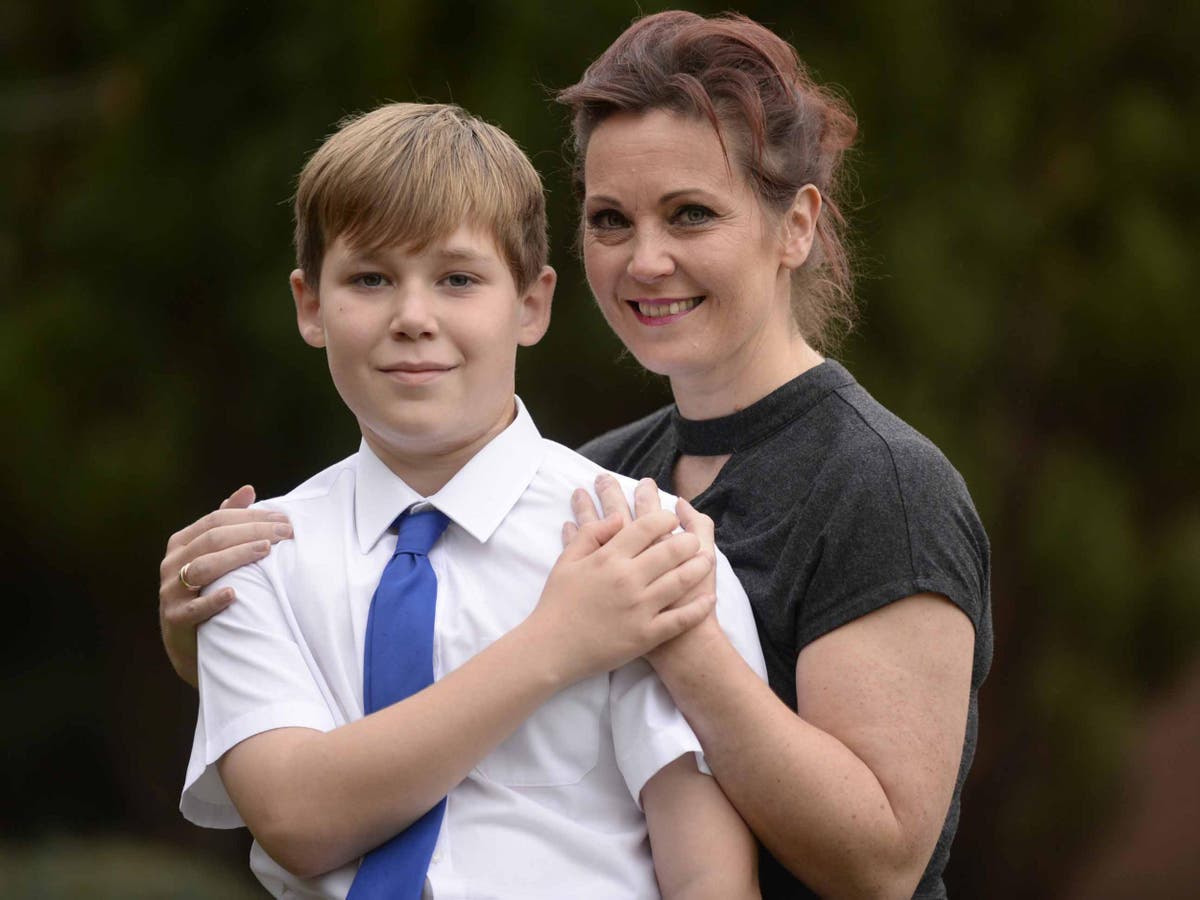 Bonfire Night 2018: Young boy heavily scarred by firework is urging ...