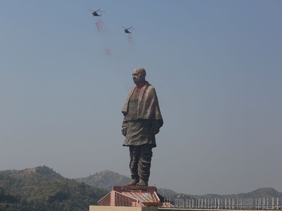 India unveils world’s tallest statue with monument to independence ...