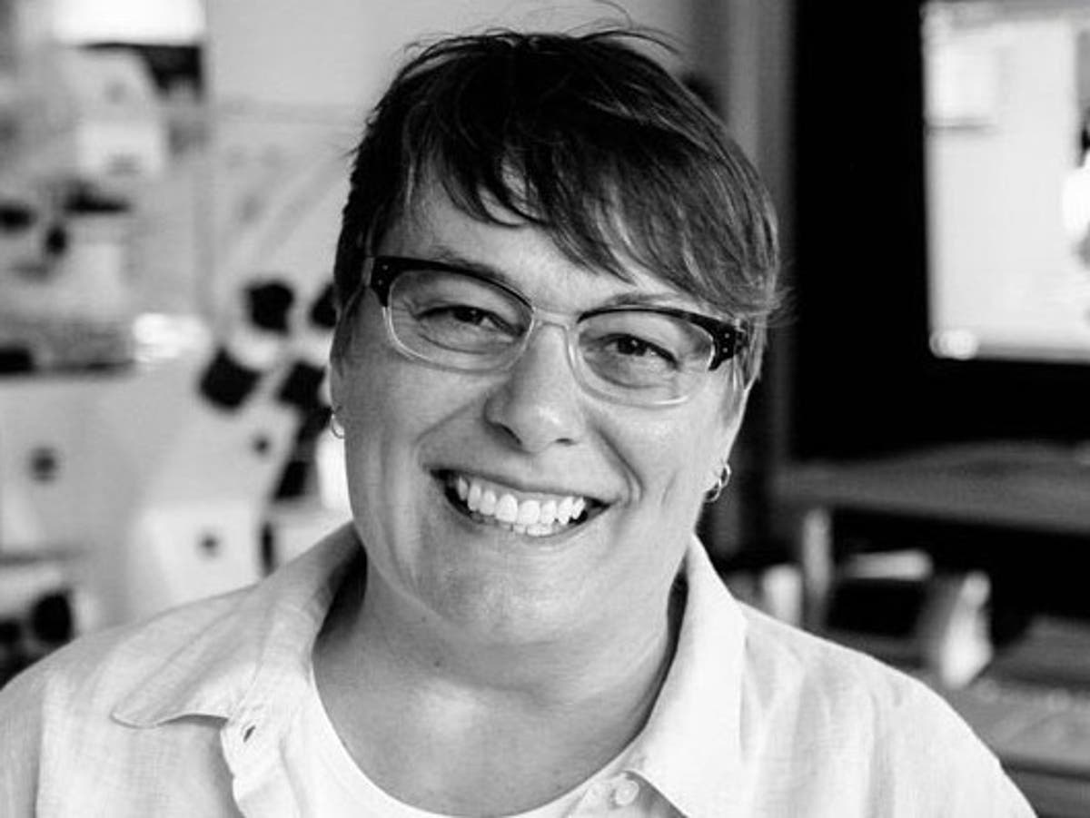 Ruth Gates: Marine biologist who worked on breeding a 'super coral ...