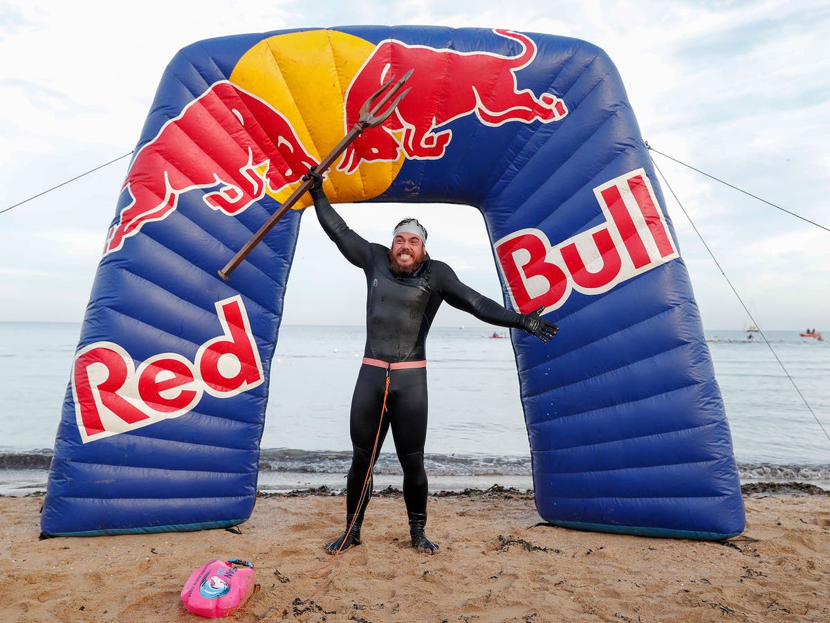 Ross Edgley: Adventurer becomes first person to swim around entire ...