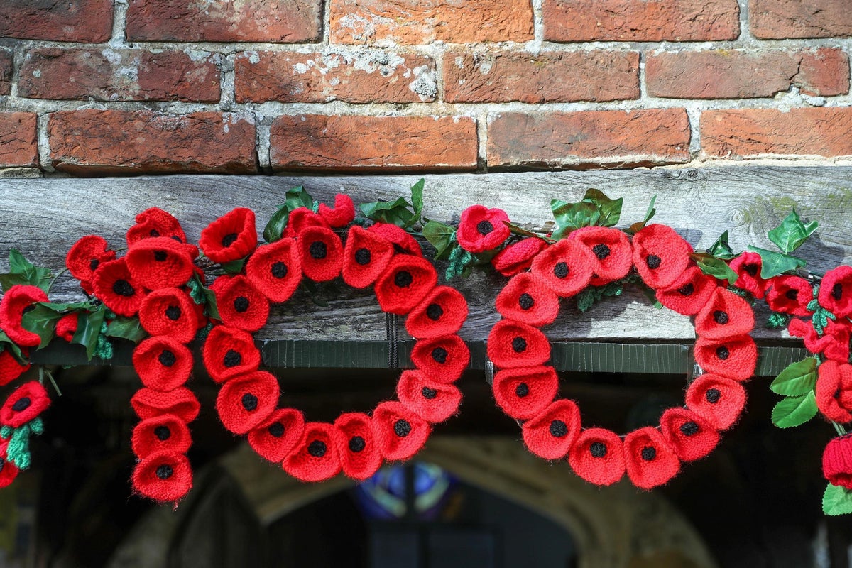 Remembrance Day: Towns across the country decorate their streets with ...