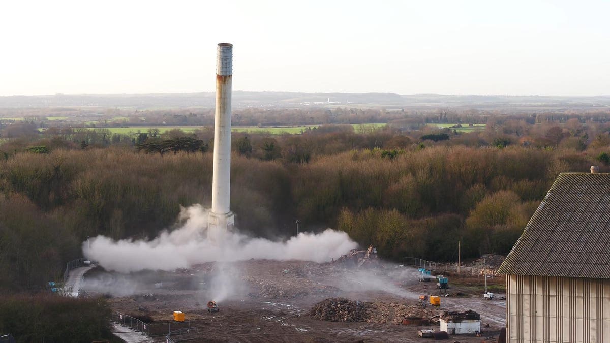 Drone video captures chimney demolition in Cambridgeshire | The ...