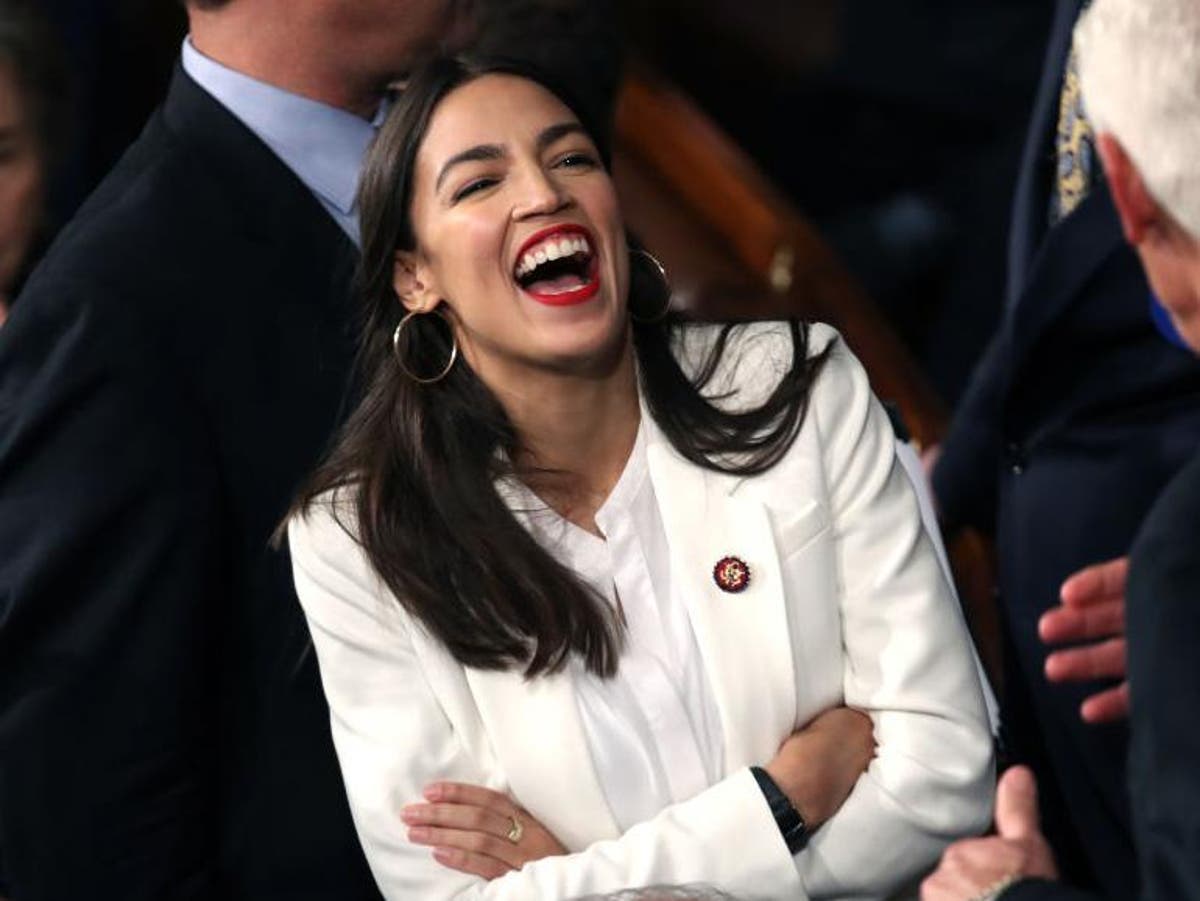 AOC’s Twitter explodes after posting single photo in response to ...