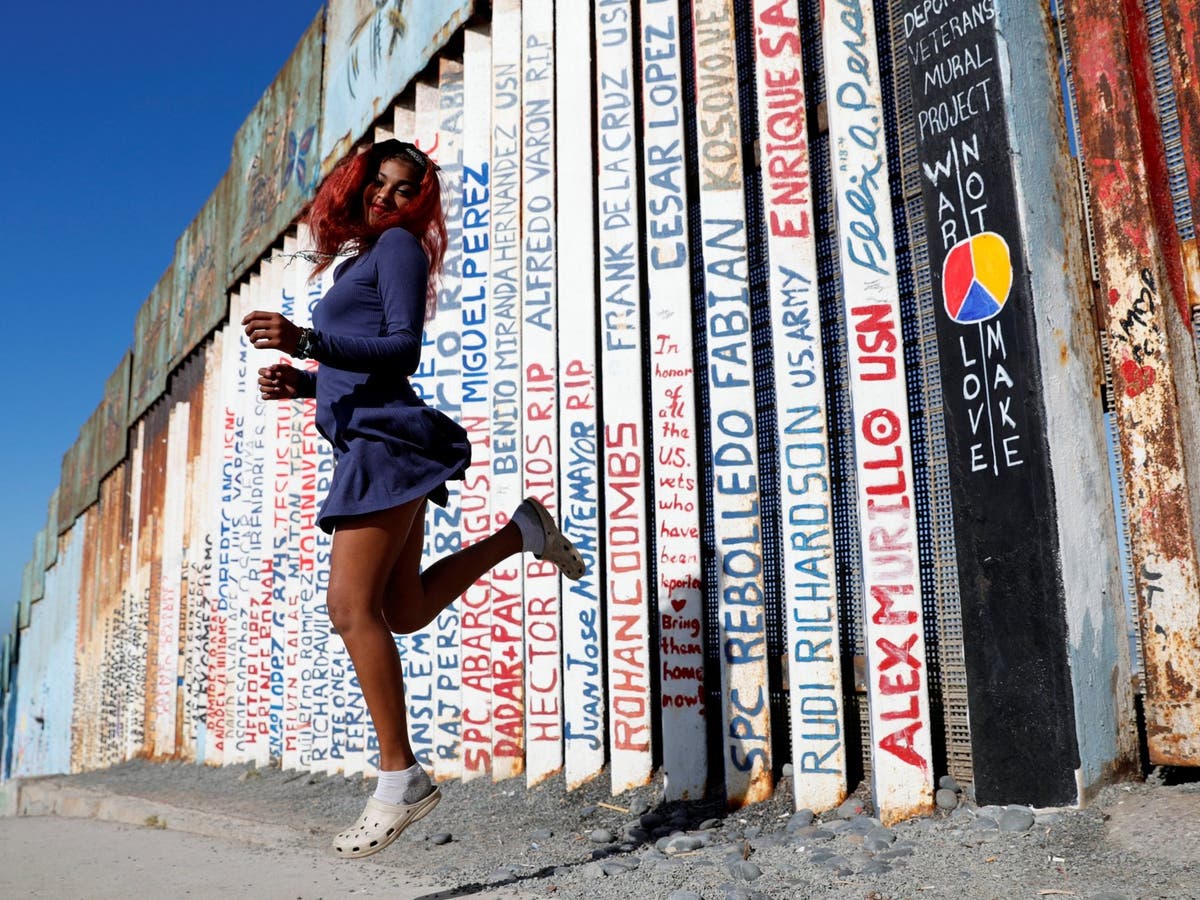 US films and hip hop inspire young immigrants’ American dream | The ...