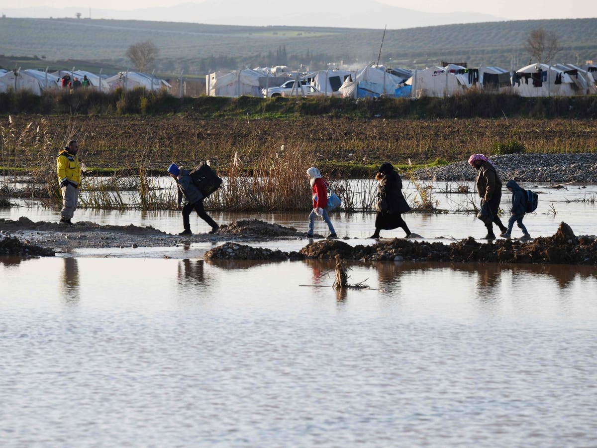 Thousands of Syrian children at risk as flooding hits refugee camps ...