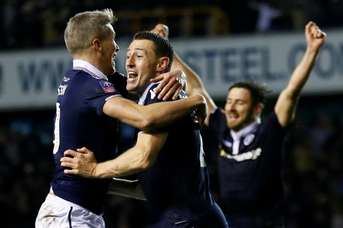 Murray Wallace stuns Everton to send Millwall into FA Cup fifth round ...