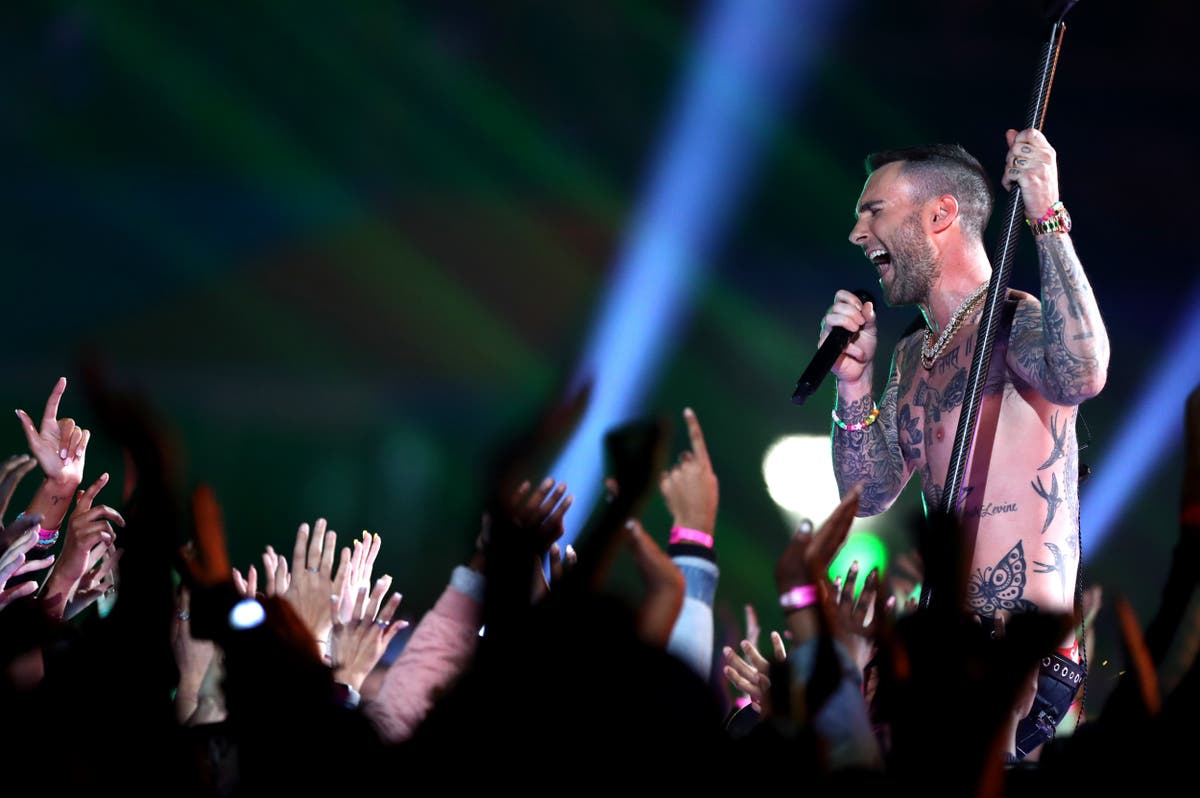 Maroon 5 dedicate Super Bowl halftime show to former manager Jordan ...