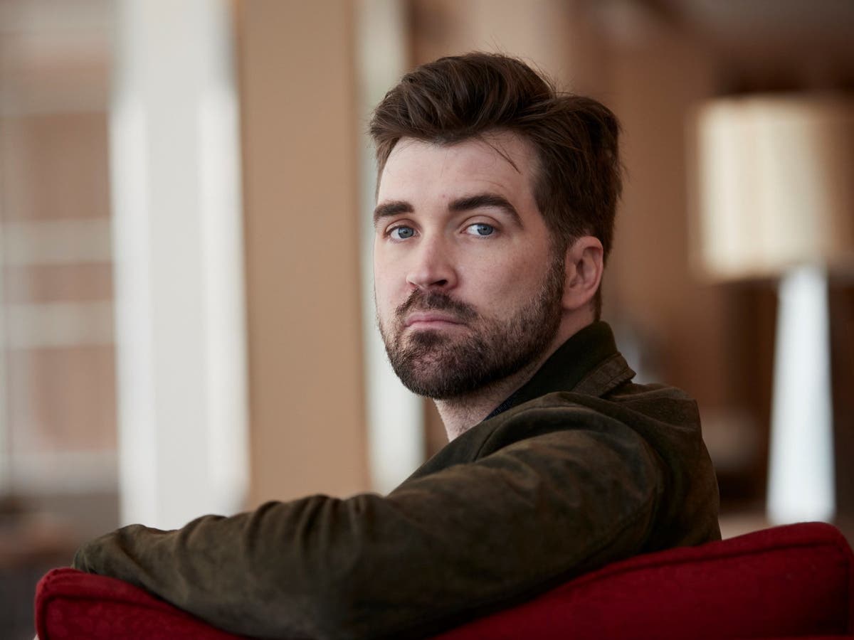 Dan Mallory: Woman in the Window author accused of faking brain tumour ...