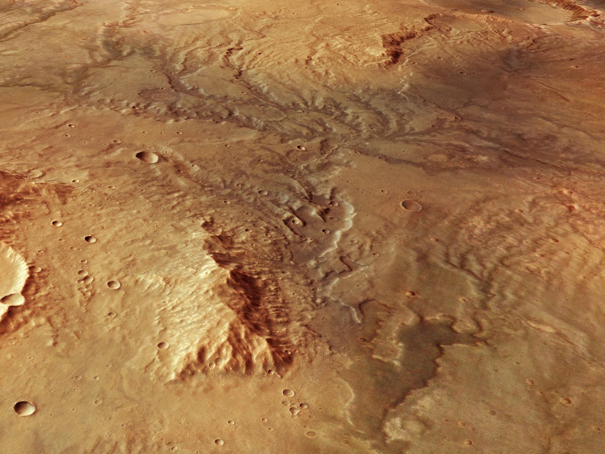 Signs of ancient rivers on Mars revealed in new images | The Independent