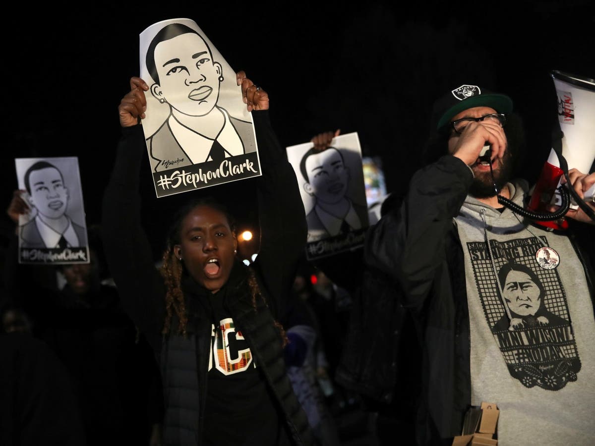 Stephon Clark shooting: Protests over lack of charges for police who ...